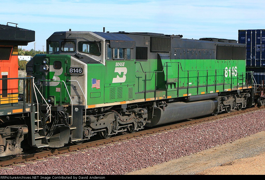 BNSF 8146